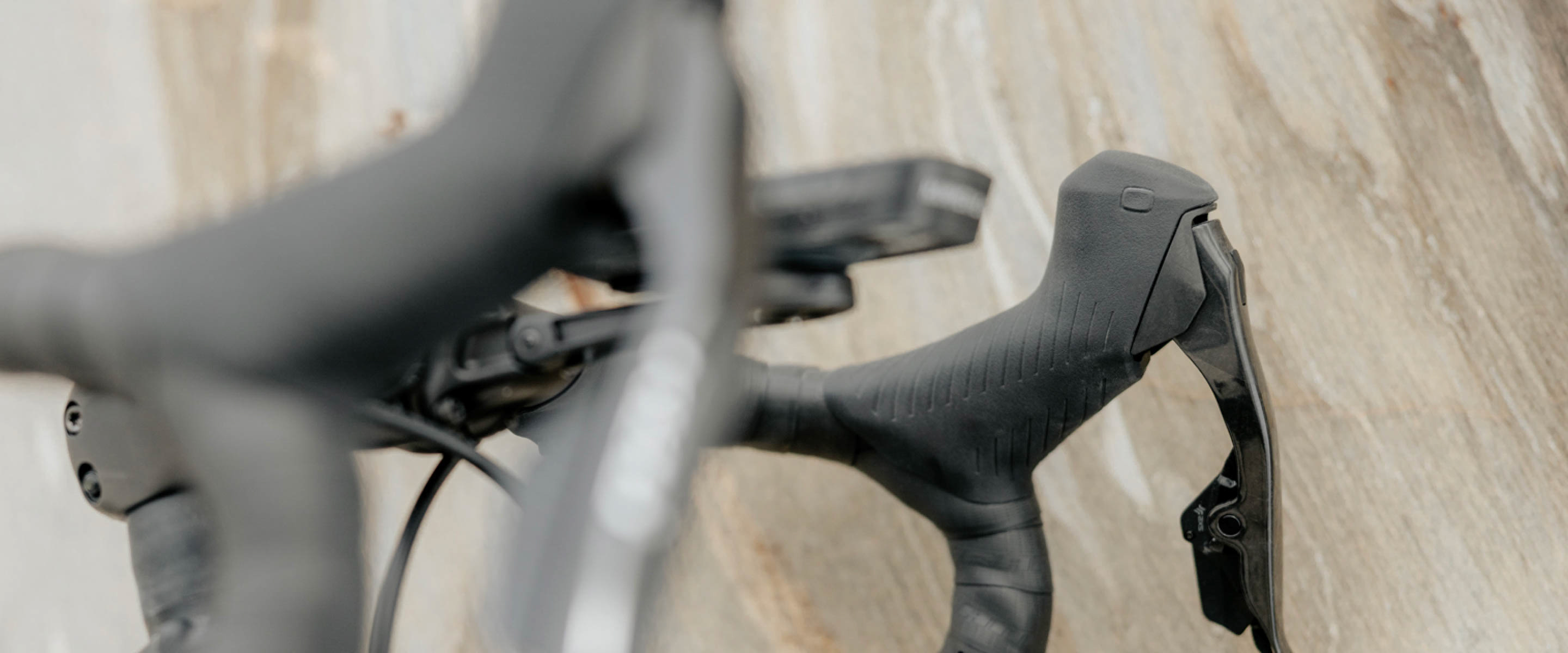 Bonus Button Basics | SRAM