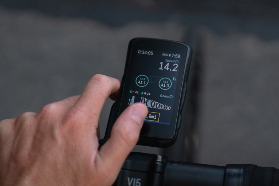 Pairing Your Bike Computer with SRAM eTap AXS Components | SRAM