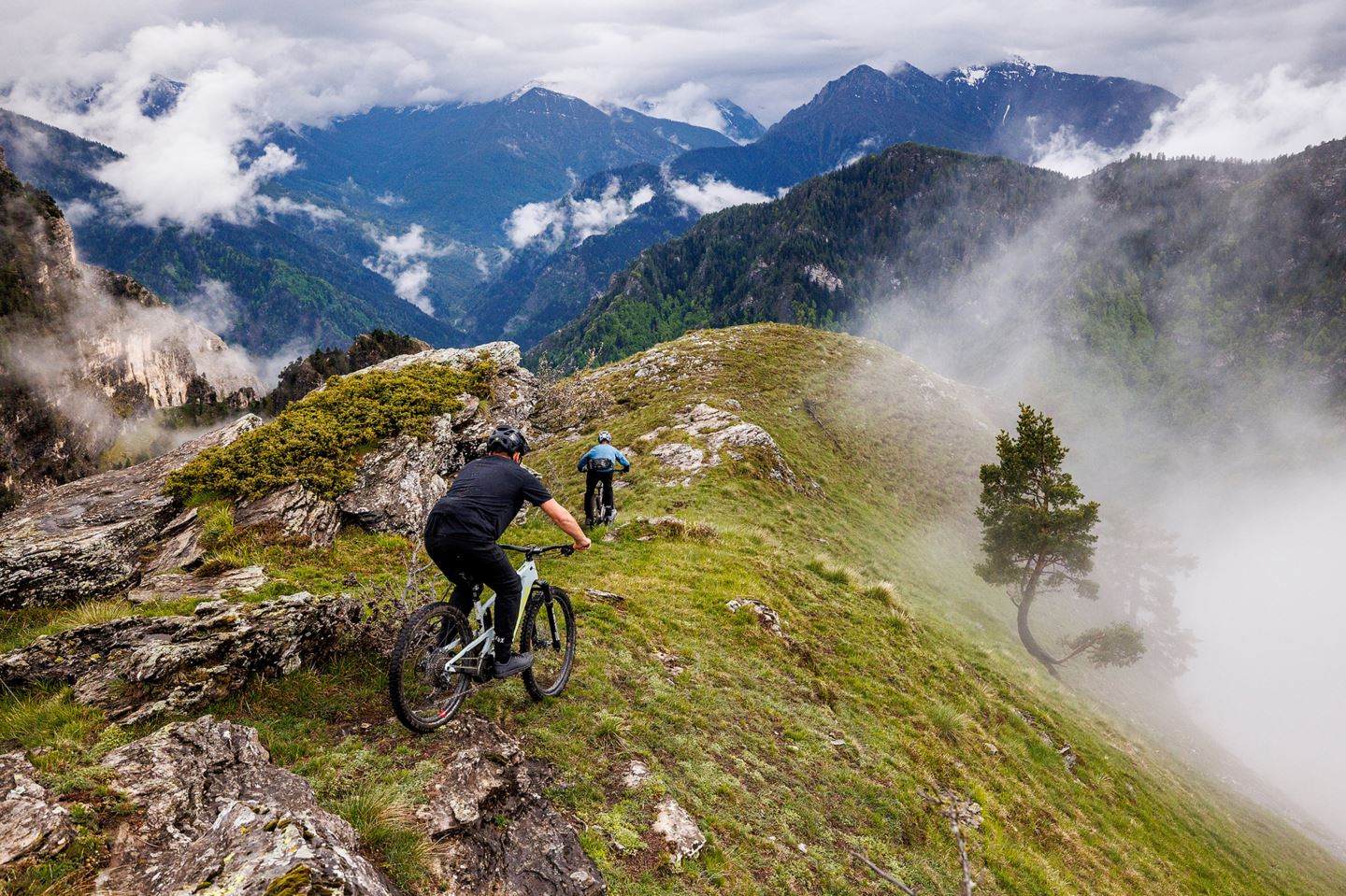 True Story - Ash & The Stone King Rally | SRAM